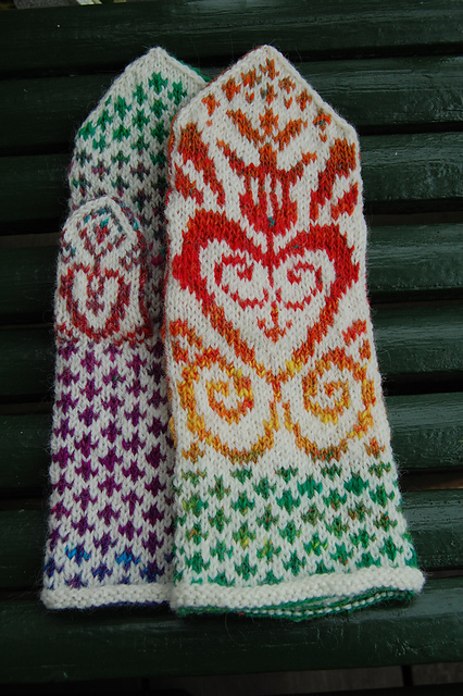 Ravelry: Britta-vante pattern by Solveig Larsson