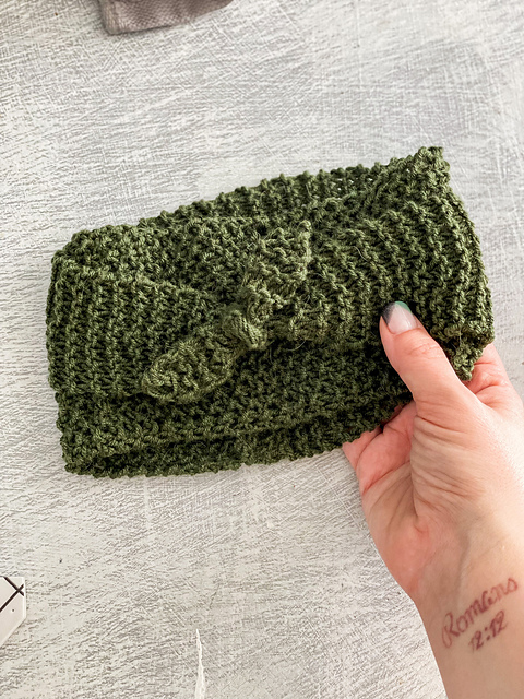 Ravelry: Riverside Head Wrap pattern by Corrine Turner