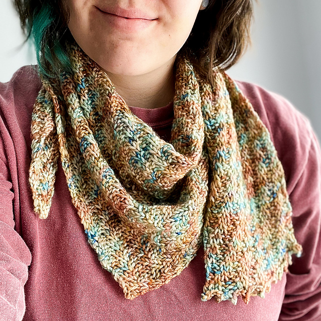 Ravelry: Ridge Mini Shawl pattern by Corrine Turner