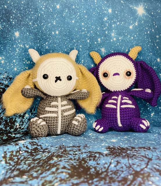 Ravelry: Skelly Nubbins pattern by Autumn Rios