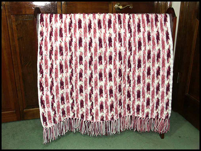 Ravelry: RitaMiller's Arrow Stitch Afghan