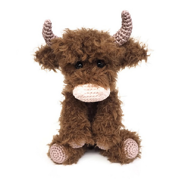 Ravelry: Highland Cow Bruce pattern by Rosanne Briggeman