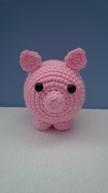 Ravelry: Priscilla the Little Round Pig pattern by Brianna Preston