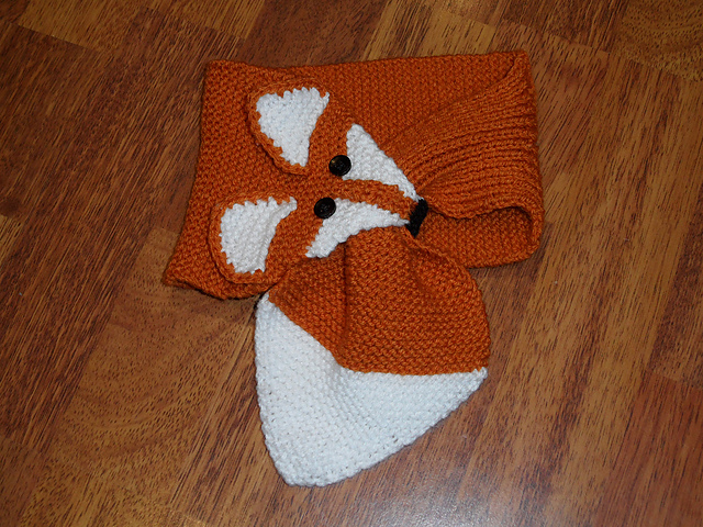Ravelry: RoseyRainey's Claire's Fox Scarf