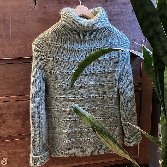 Ravelry: Mormor sweater pattern by Rosemarie Skov
