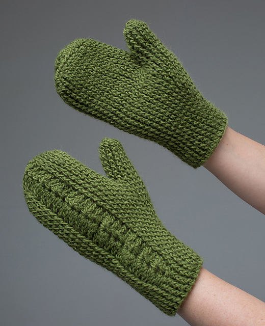 Ravelry: Oblak Mittens pattern by Elitza Chernaeva