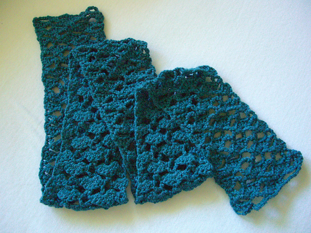 Ravelry: Shell Trellis Stitch pattern by Reader's Digest