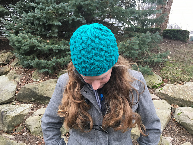 Ravelry: Pie Crust Beanie pattern by Alena Ruman