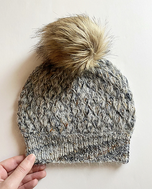 Ravelry: Kismet Toque pattern by Hayley Alexandra