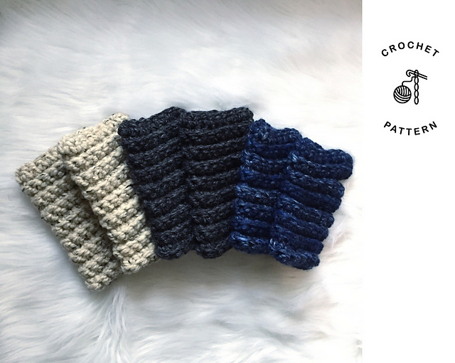 Ravelry: Chunky Wrist Warmers pattern by Rusti Jackson
