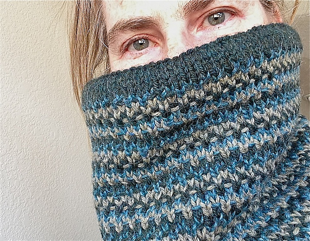 Ravelry: Stashbuster Cowl pattern by Rusty Baker