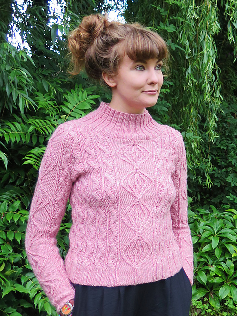 Ravelry: Tea Rose pattern by Ruth Maddock