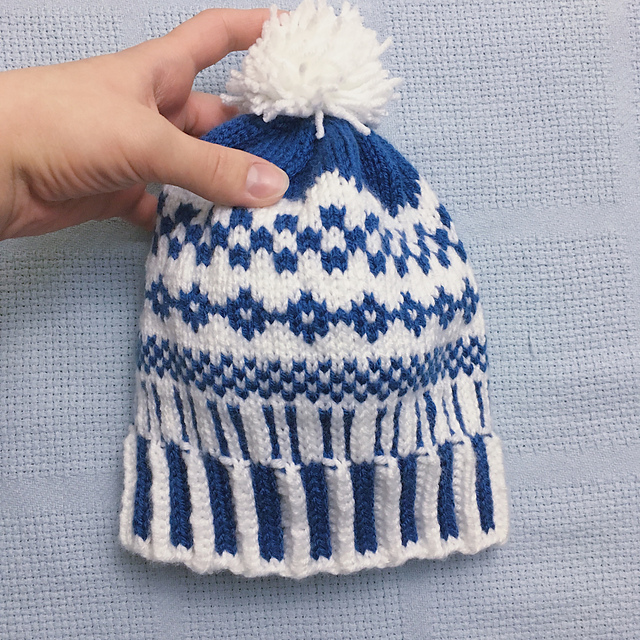 Ravelry: The Dutchie Hat pattern by Corduroykidd