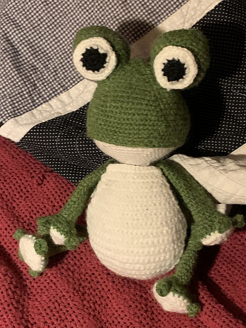 Ravelry: Frankie the Frog pattern by Harry Reardon-Daley