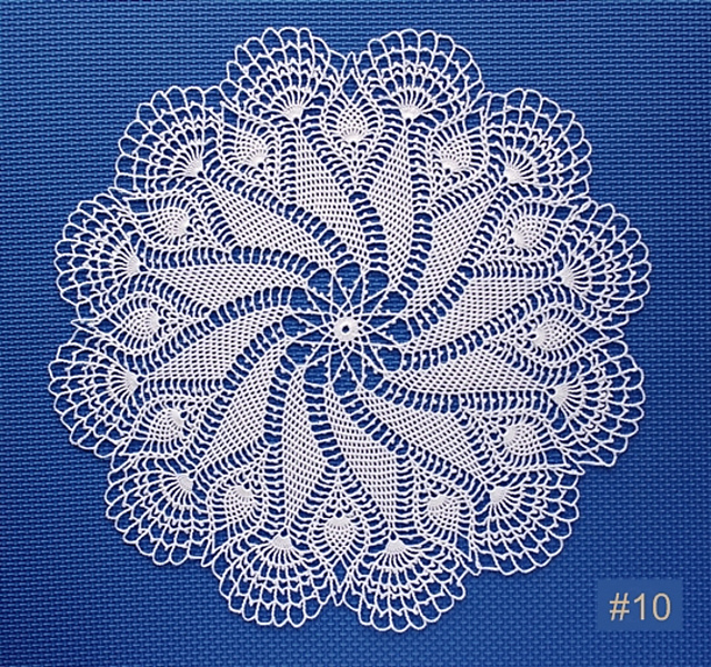 Ravelry: Whirlwind Table Center pattern by Kimi Honda （本田 君）