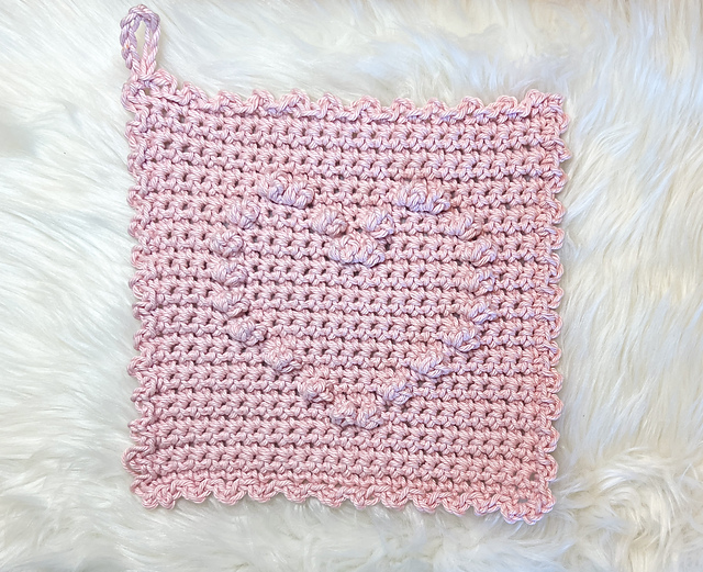 Ravelry: Sweetheart Hot Pad pattern by Angie Dooley