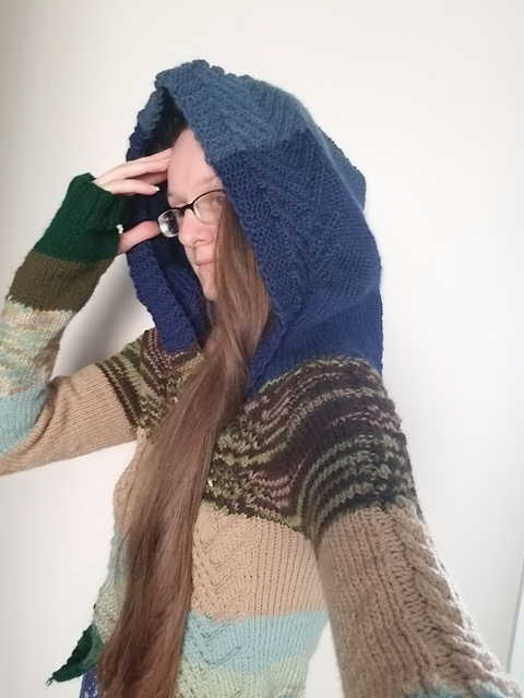 Ravelry: The Druidic Cardigan pattern by Sarah Jewett