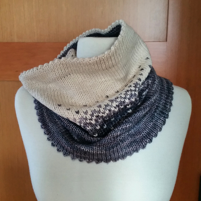 Ravelry: The Manning Park Cowl pattern by Black Crow Knits