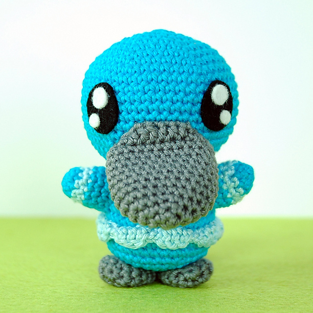 Ravelry: Aquaqua pattern by Sabrina Somers