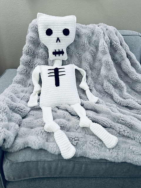 Ravelry: Mr. Bones Skeleton Pillow pattern by Salena Baca