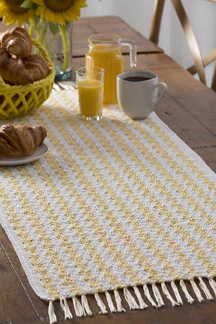 Ravelry: She Sells Sea Shells Runner pattern by Michele Maks