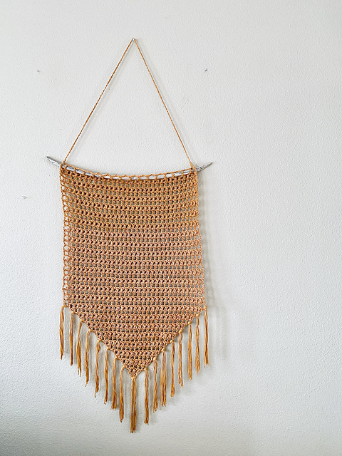 Ravelry: Fringe Wall Hanging pattern by Salena Baca