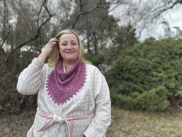 Ravelry: Dixie Creek Cowl pattern by Emily Clawson