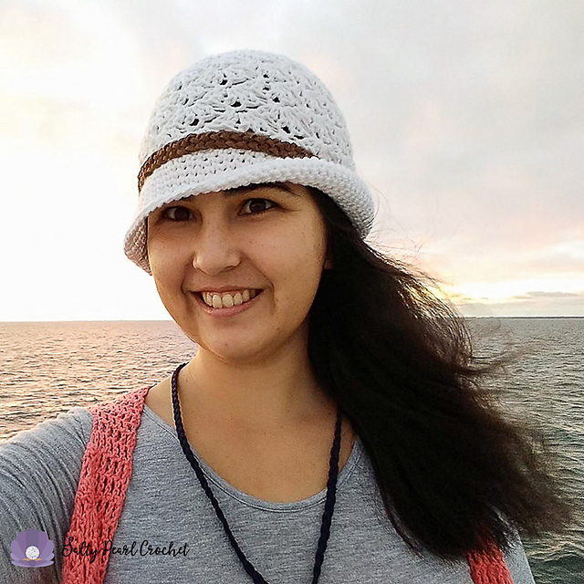 Ravelry: Bay Breeze Cloche pattern by Katie Clary