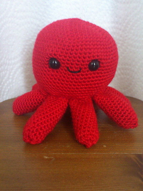 Ravelry: Squiddy pattern by Sandra Magnusson