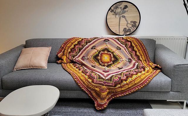 Ravelry: Alive CAL pattern by Sandra McButton