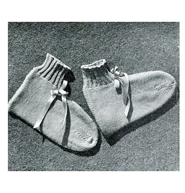 Ravelry: No. 411 Bedsocks pattern by Hilde Fuchs