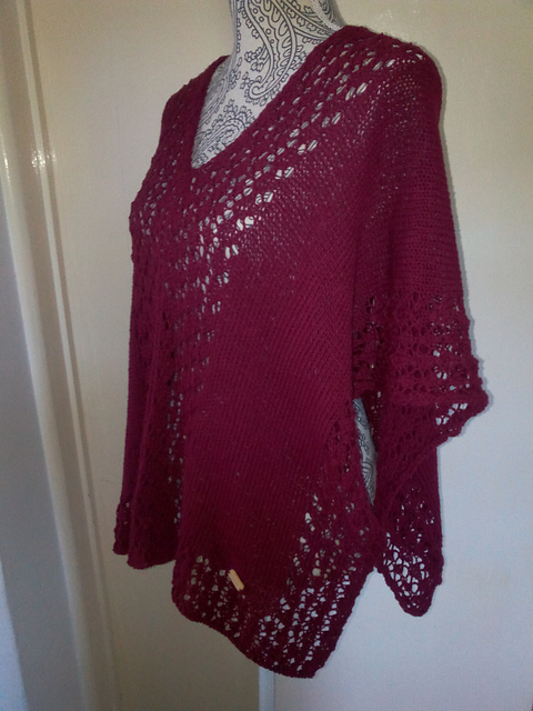 Ravelry: SaoPrudencio's Ponchito (#3A/17)