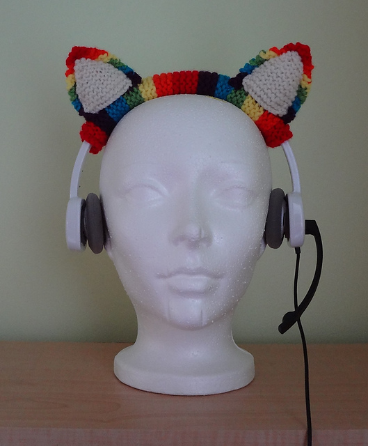Ravelry: Attachable Rainbow Kitty Ears pattern by Saphy kun