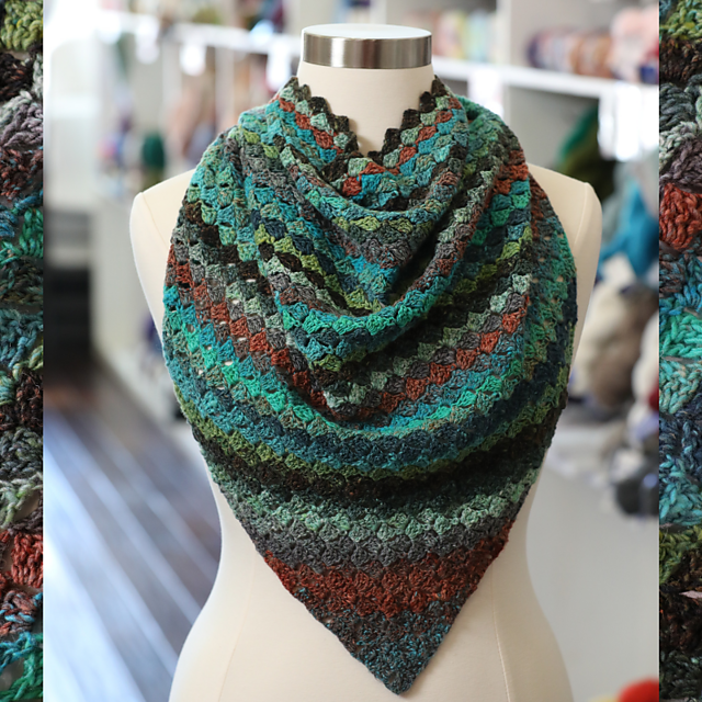 Ravelry: Woodland Garden Shawl pattern by Sara Delaney