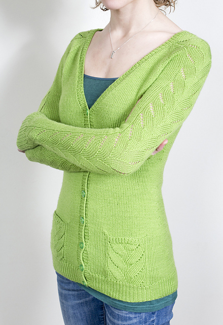 Ravelry: Primavera pattern by Sarah Cooke