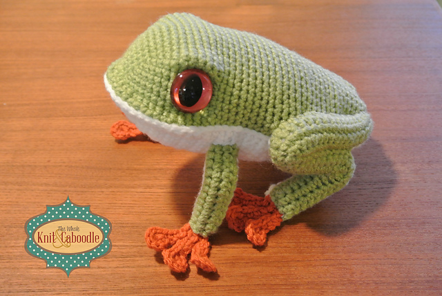 Ravelry: Tree Frog pattern by Sarah Horrocks