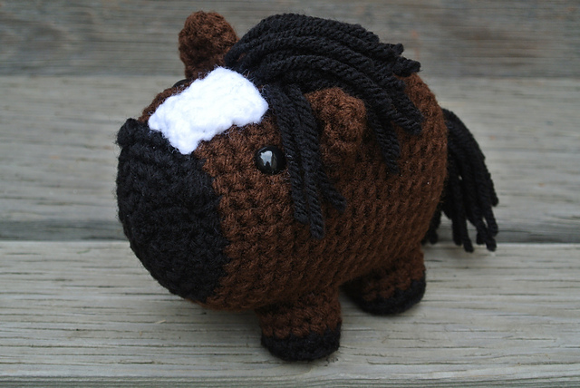 Ravelry: Charlie the Horse pattern by Sarah Horrocks