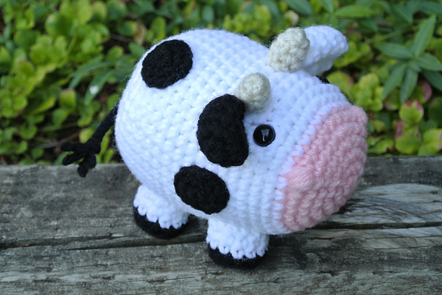 Ravelry: Havarti the Cow pattern by Sarah Horrocks