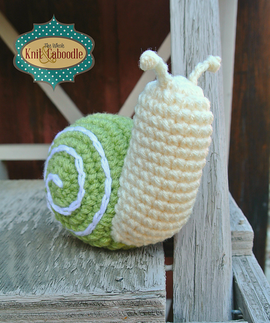 Ravelry: Fergus the Snail pattern by Sarah Horrocks