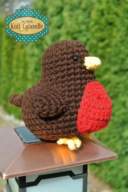 Ravelry: Springtime Robin pattern by Sarah Horrocks