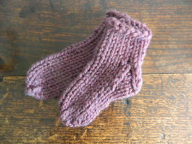 Ravelry: Super Chunky Bed Socks pattern by Sarah Jane Seamstress