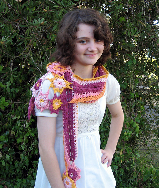 Ravelry: Sariah Scarf pattern by Sarah jane Jackson