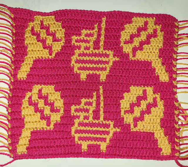 Ravelry: Fiesta Maracas & Pinatas pattern by Spanish Clover Crochet