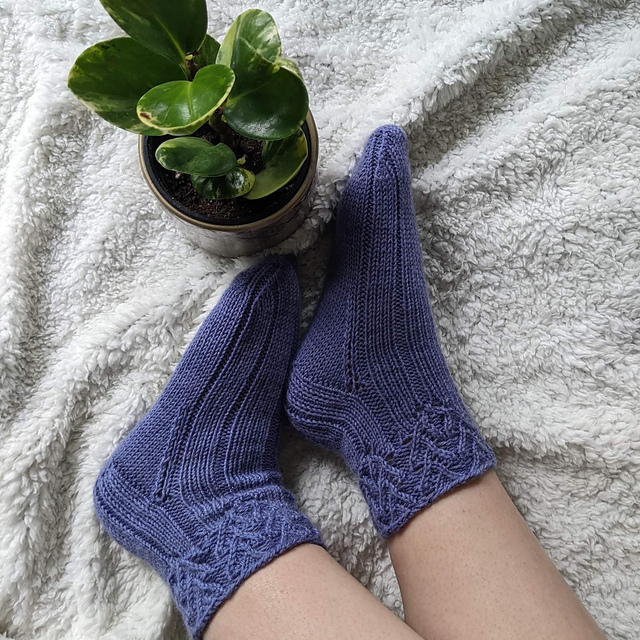 Ravelry: Passiflore pattern by Sarah Bleau Design