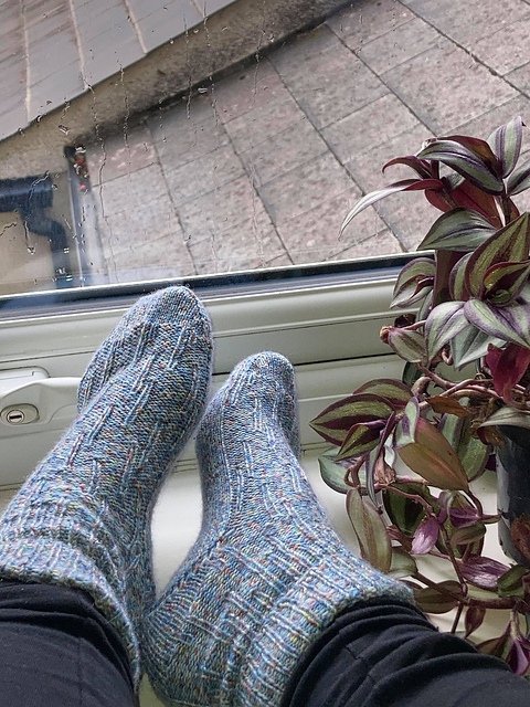 Ravelry: April Showers pattern by Sarah Bishop