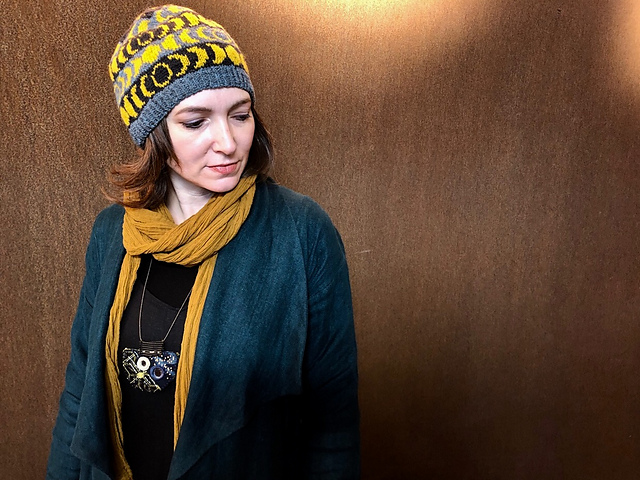 Ravelry: one dark blue night pattern by Sara Bauer