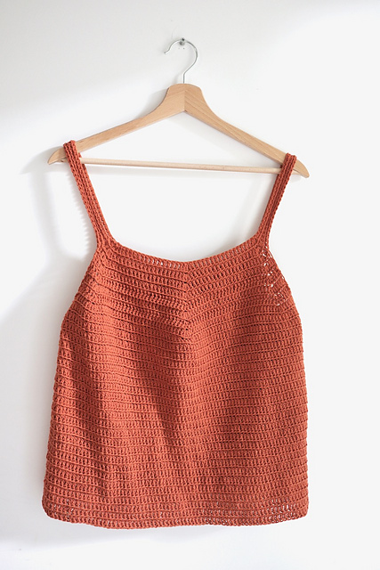 Ravelry: Simple Lines Top pattern by A la Sascha