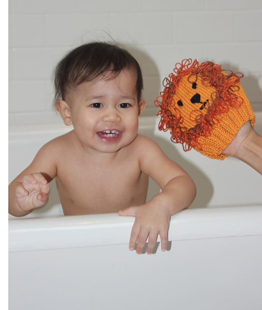 Ravelry: Lion Wash Cloth pattern by Sassy Skein
