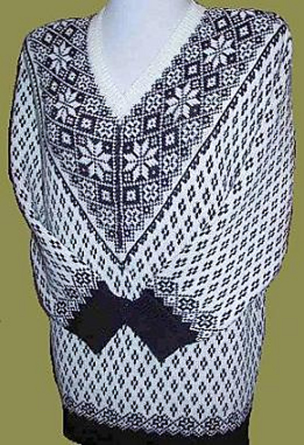 Ravelry: Atholl Vee Neck pattern by Margo Turner