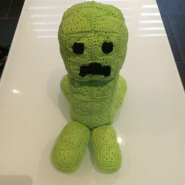 Ravelry: MineCraft Creeper pattern by Sayja Design